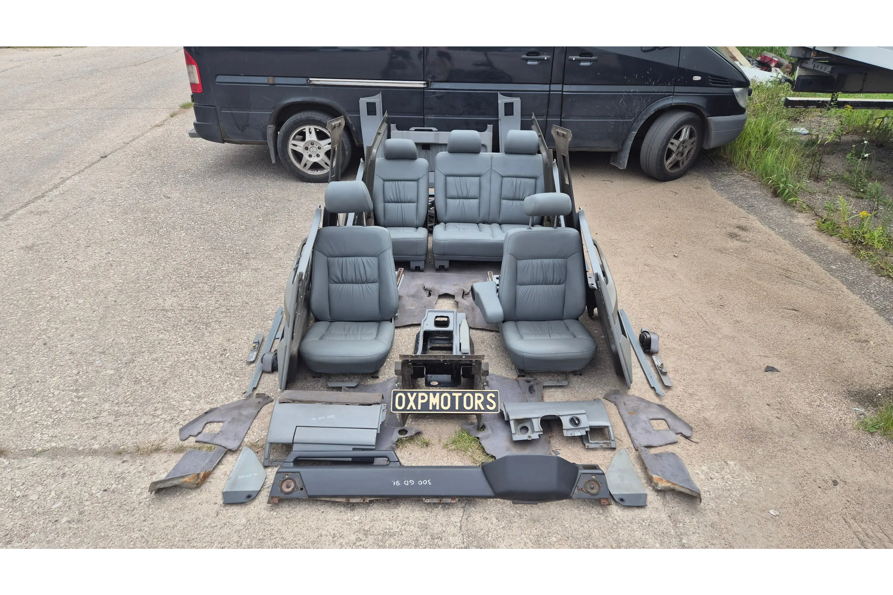Mercedes-Benz G-Class W463 1990 Complete grey interior – OXPparts